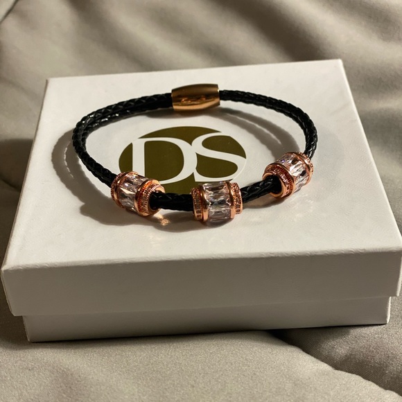 Daniela Swaebe | Jewelry | Nib Daniela Swaebe Bracelet | Poshmark